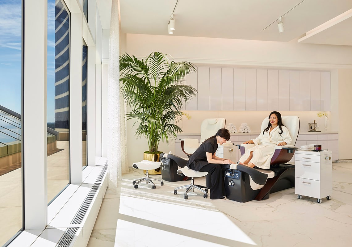 The Salon at Encore Boston Harbor | Luxury Hotel Resort & Casino