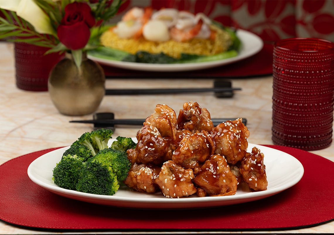 Red 8 Asian Restaurant | Encore Boston Harbor