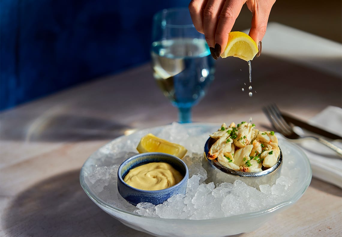 Seamark Seafood & Cocktails | Encore Boston Harbor