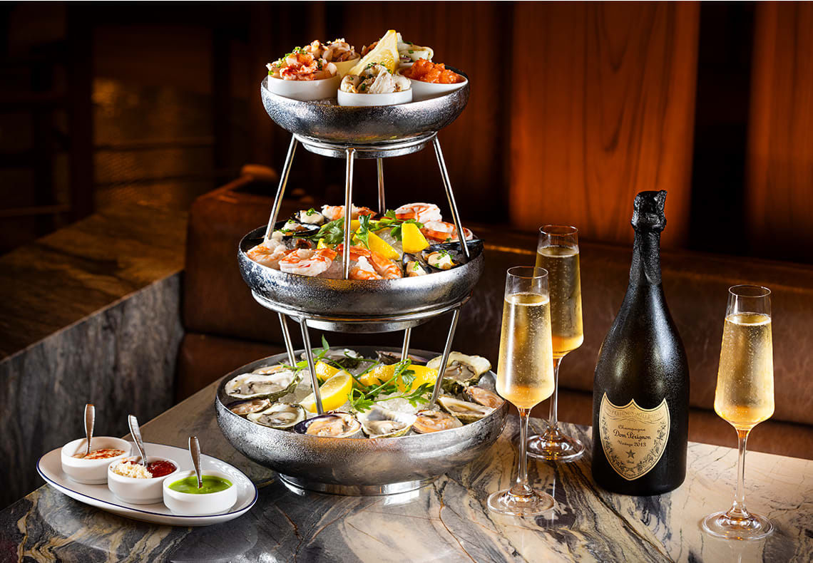 Seamark Seafood & Cocktails | Encore Boston Harbor