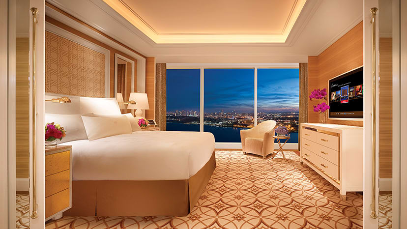 Rare Steakhouse | Encore Boston Harbor