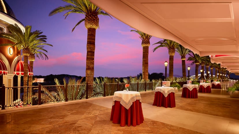 Las Vegas Pools, Cabanas & Daybeds | Wynn Las Vegas & Encore